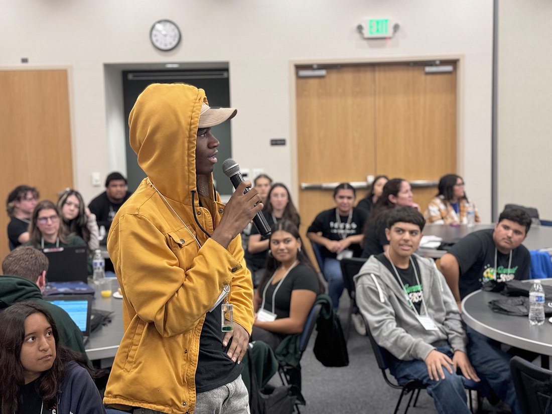 Youth-organized summit focuses on student health advocacy